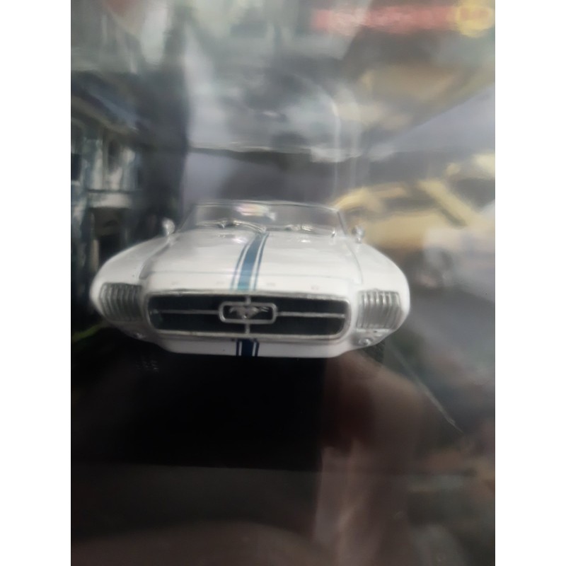 N°56 Ford Mustang II Concept 1963